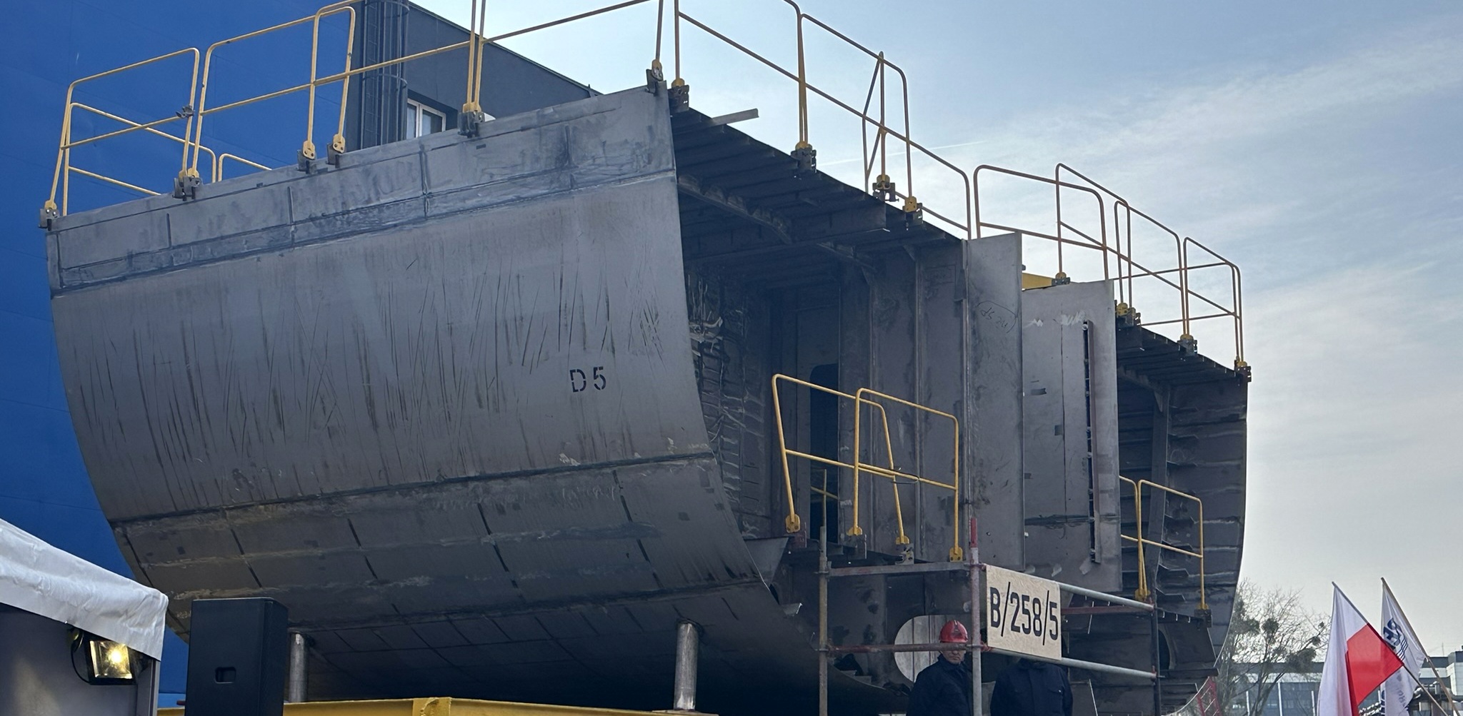 Trwa produkcja kolejnego niszczyciela min typu "Kormoran 2". Ma być ...