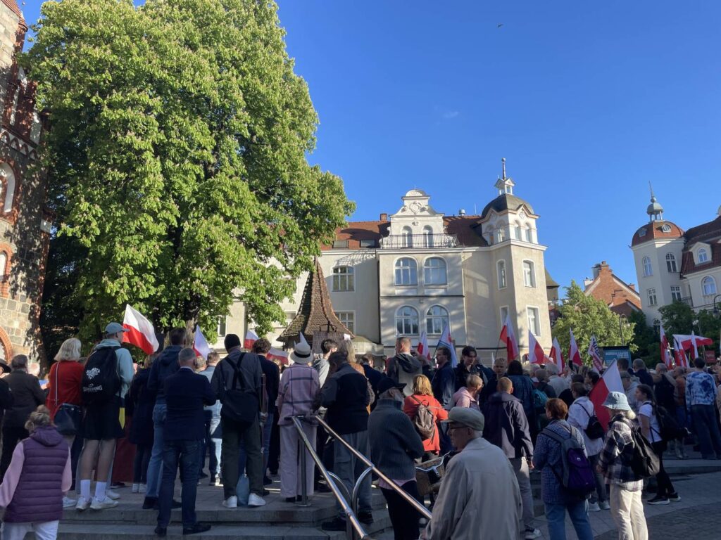 Wiec poparcia dla Karola Nawrockiego w Sopocie. "Jest gwarantem normalnej Polski"