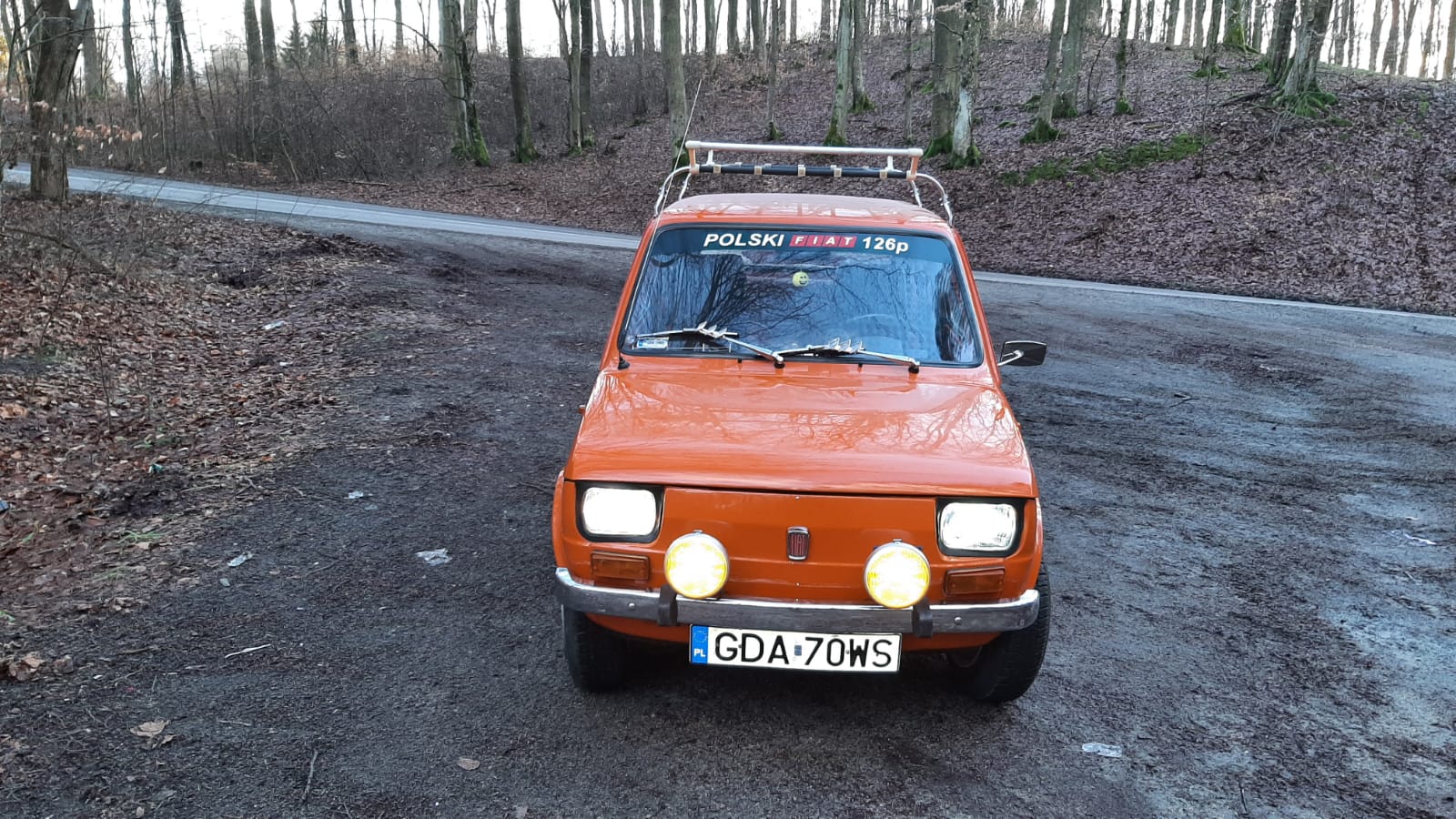 Fiat 126p kończy 52 lata. Nasi słuchacze wspominają podróże Maluchem