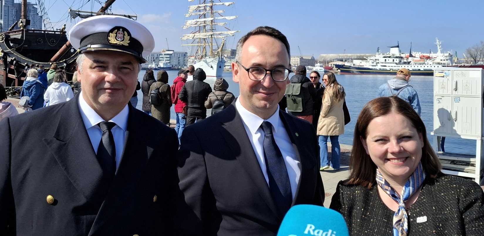 Dar Młodzieży wyruszył w ostatni rejs dalekomorski - Radio Gdańsk